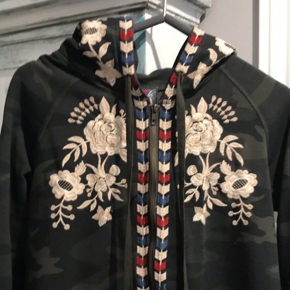 Johnny Was | Sweaters | Johnny Was Cotton Bomber With Embroidery M ...